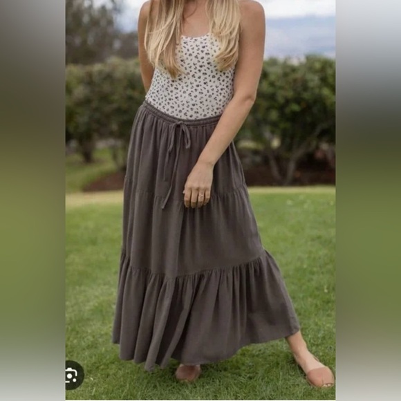 Neuflora | Skirts | Neuflora Charleston Skirt In Brown Nwt | Poshmark